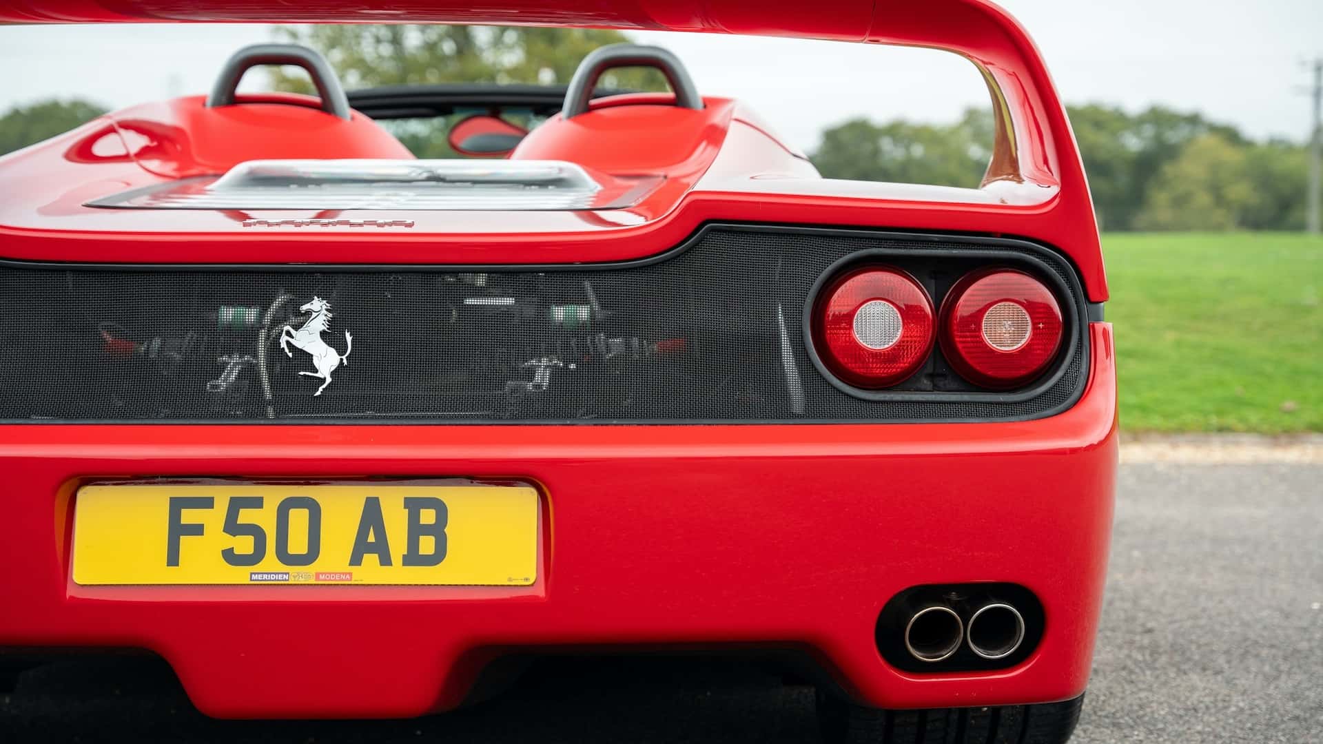 Ponen a la venta Ferrari F50 que fue de Rod Stewart • Metropolitano