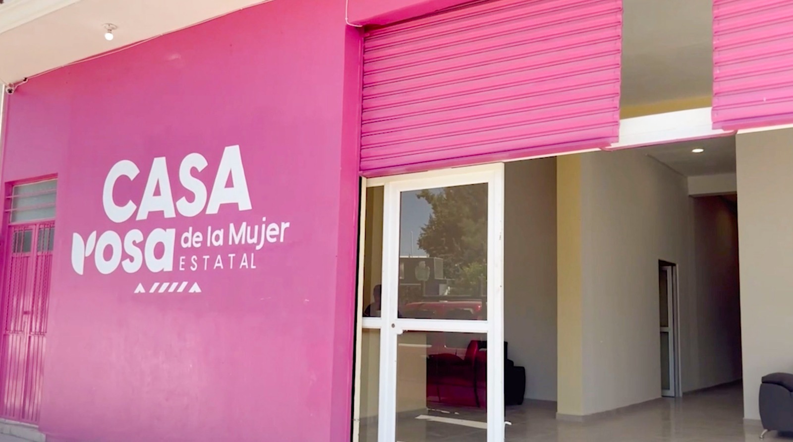 "Casas Rosas" son espacios de atención integral a las mujeres • Metropolitano